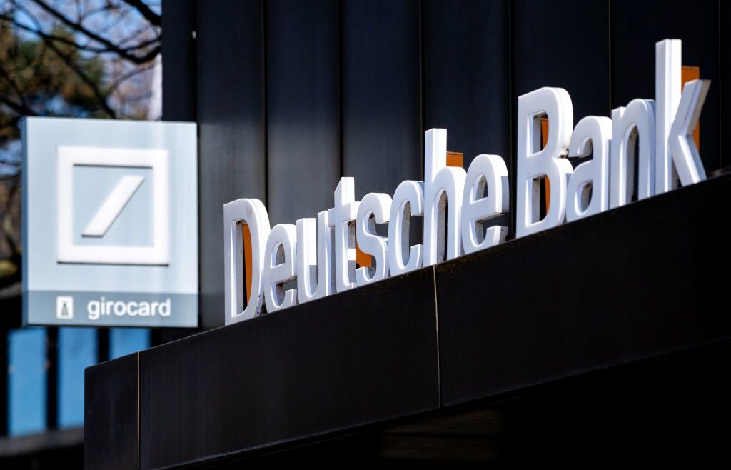 Deutsche Bank will mehr für Klimaschutz tun • news • onvista