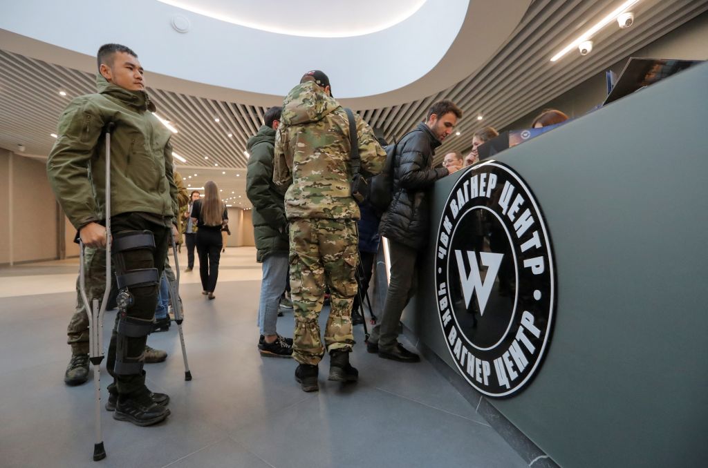 USA - Russische Wagner-Söldner erhalten Waffen aus Nordkorea • news ...