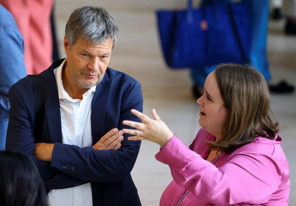 Grüne pochen bei Migration auf mehr Geld für Kommunen • news • onvista