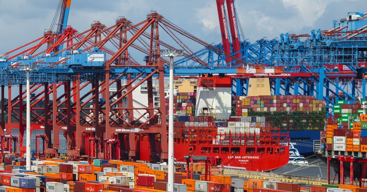 IW: USA bei Importen stärker von EU abhängig als von China • news • onvista